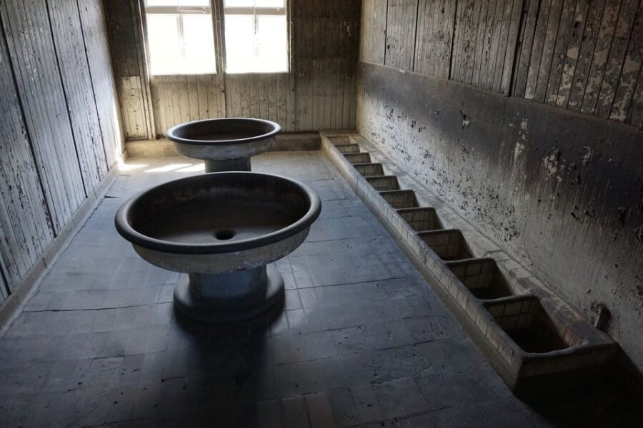 Berlin: Sachsenhausen Concentration Camp Memorial Tour - A Detailed Look at the Sachsenhausen Tour Experience