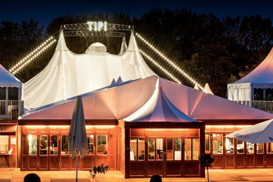 Berlin: Show at the Tipi am Kanzleramt - Authentic Experiences and Reviews
