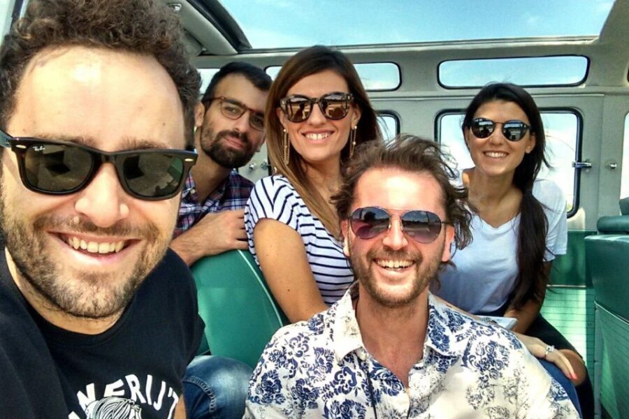 Berlin: Sightseeing Tour in Classic Volkswagen T1 Samba Bus - What To Expect During the Tour
