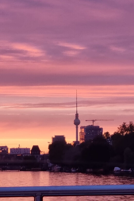 Berlin: Solar Powered Sunset Catamaran Cruise & Audio Guide - The Itinerary: What to Expect from Start to Finish
