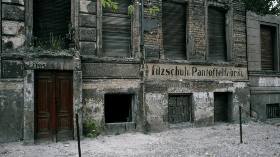 Berlin Wall Tour - Tears, Tunnels & Triumphs (Small Group) - What Makes This Tour Stand Out?