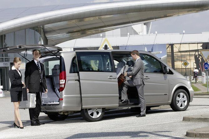 BEST PRICE Private Airport Transfer per CAR with Tax & Insurance (Oneway) - What the Experience Looks Like