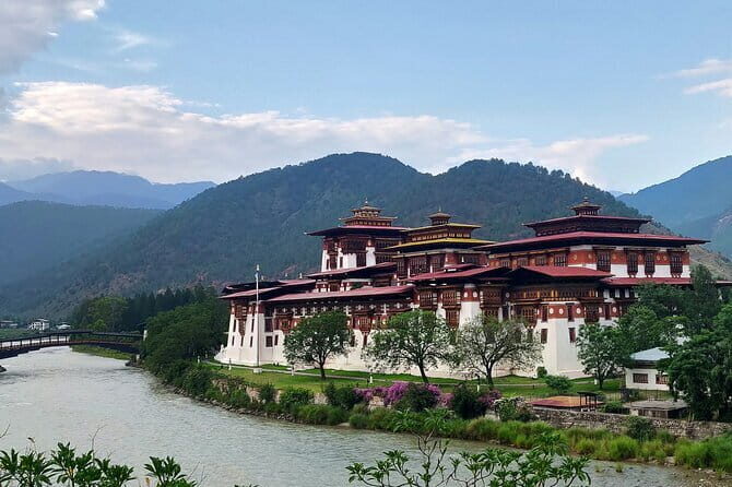 Bhutan Tour 3 Night 4 Days from Kathmandu - Day 1: Arrival and Initial Exploration in Thimphu