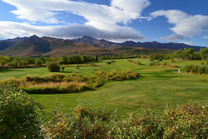 Black Diamond Tundra Golfing Package - Wildlife and Hazards