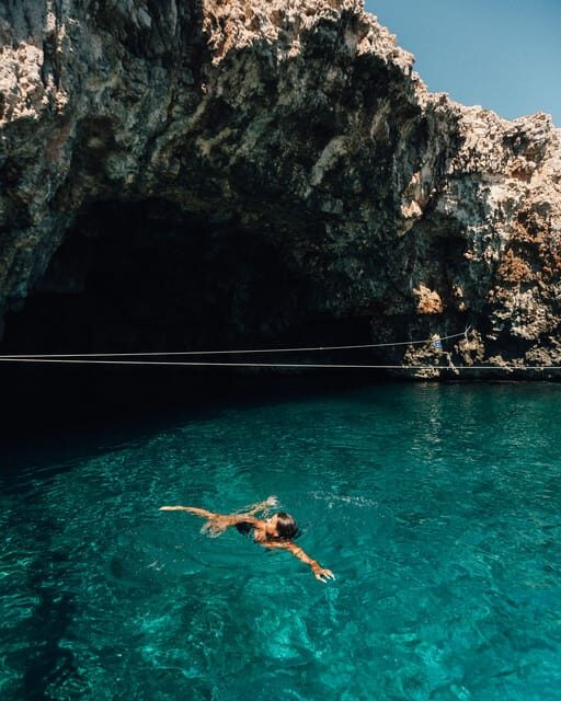 Blue Cave & 5 Islands With swimming and snorkeling - Visiting the Towns and Villages