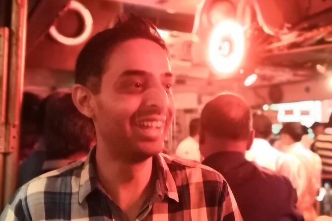 Bombay Party (Bar Crawl) - The Logistics: Price, Duration, and Group Size