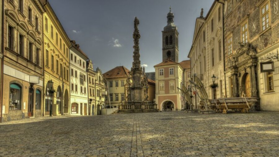 Bone Church and Kutna Hora Private Tour from Prague - The Bone Church: A Morbid Masterpiece