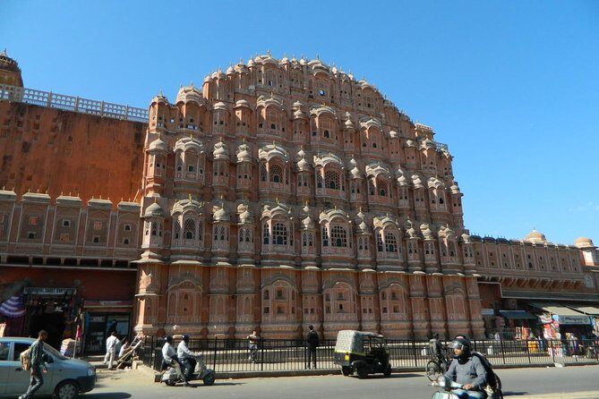 Book Admission Tickets, Cab & Tour Guide For Jaipur - Transport and Timing: Why They Matter