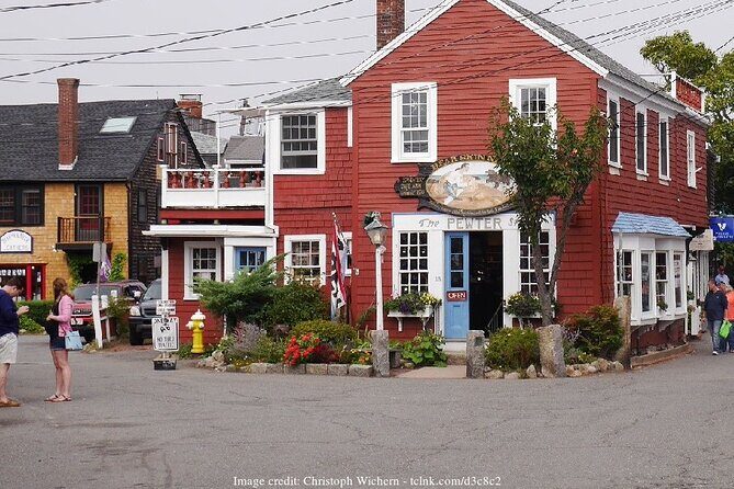Boston Private Day Trip with Salem & Cape Anns North Shore - Salem: A Town of Contrasts and Stories