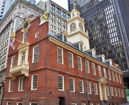 Boston Seafood & Freedom Trail Walking Tour - Food and Drink: More Than Just a Snack