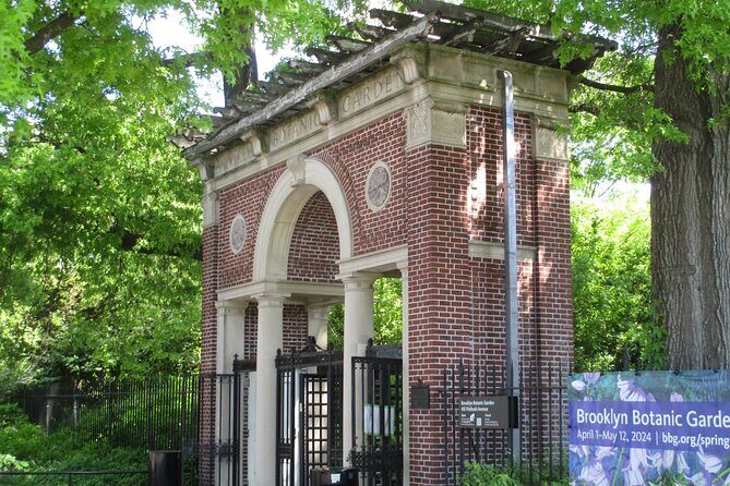 Brooklyn Self-Guided Walking Tour and Scavenger Hunt - Itinerary Breakdown: A Closer Look at What Youll See and Do