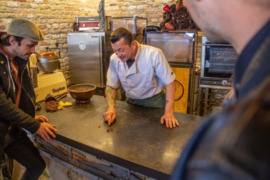 Bruges: History, Chocolate and Beer Walking Tour - Who Will Love This Tour?