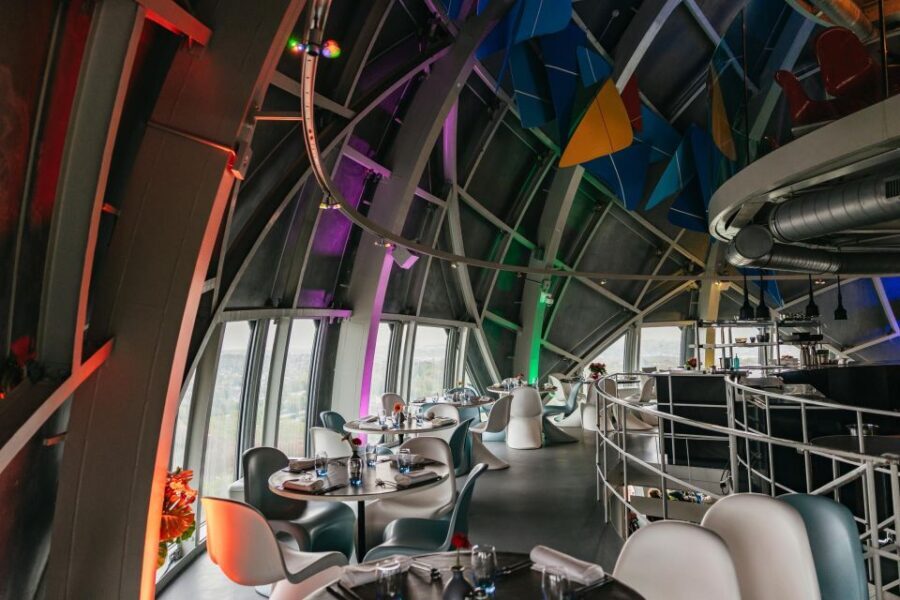 Brussels: Atomium Entry Ticket with Design Museum Ticket - What to Expect Inside
