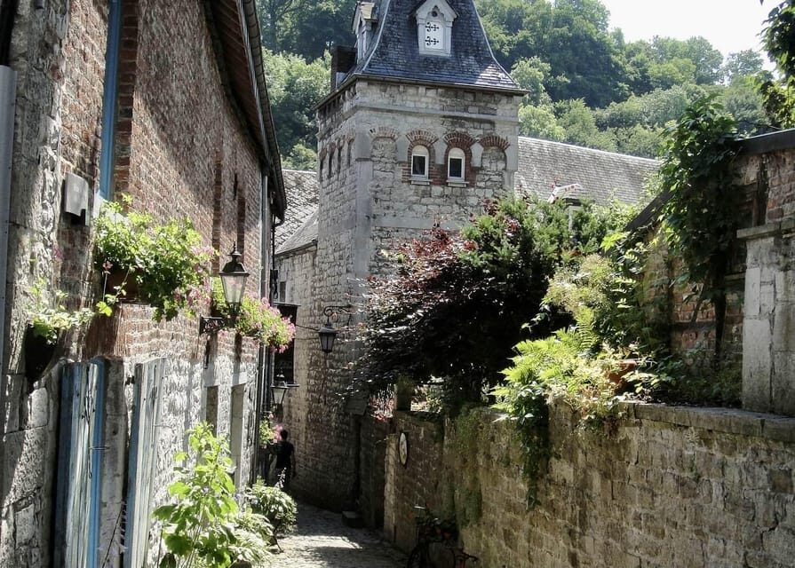 Brussels: Durbuy and Kasteel Bouchout Private Day Trip - Pricing and Value