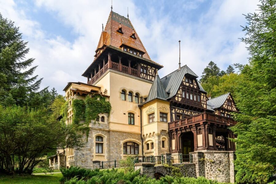 Bucharest : Pele Castle, Dracula Castle and Braov Day Trip - What’s Included and What You’ll Need to Consider
