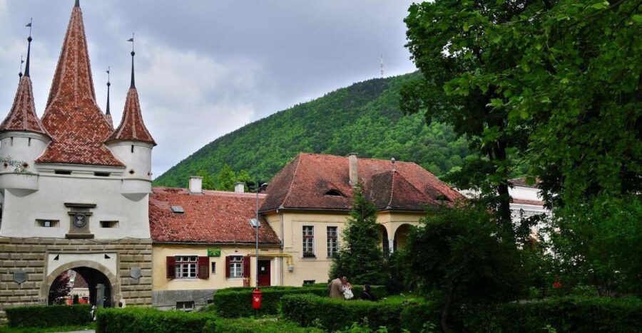 Bucharest: Peles Castle, Dracula's Castle and Brasov Tour - What’s Included and What’s Not
