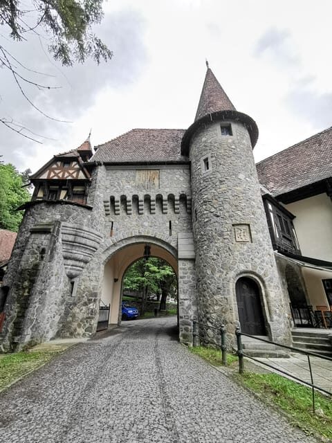 Bucharest: Peles Castle Half-Day Private Tour - Who Should Consider This Tour?