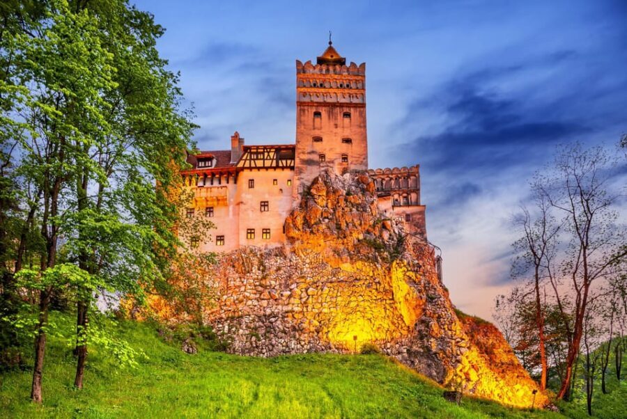 Bucharest: Peles/Dracula Castles and Brasov Private Tour - Stop 1: Peles Castle – Romania’s Royal Jewel