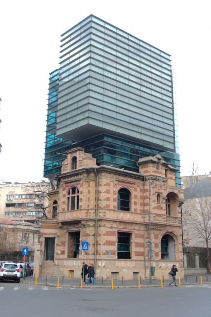 Bucharest's scars of Communism-half day private walking tour - How the Tour Feels in Practice