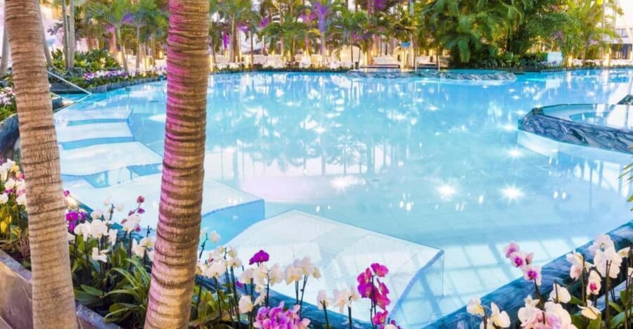 Bucuresti: Bucuresti Therme Transfer and Full-Day Access - Who Will Love This Experience?