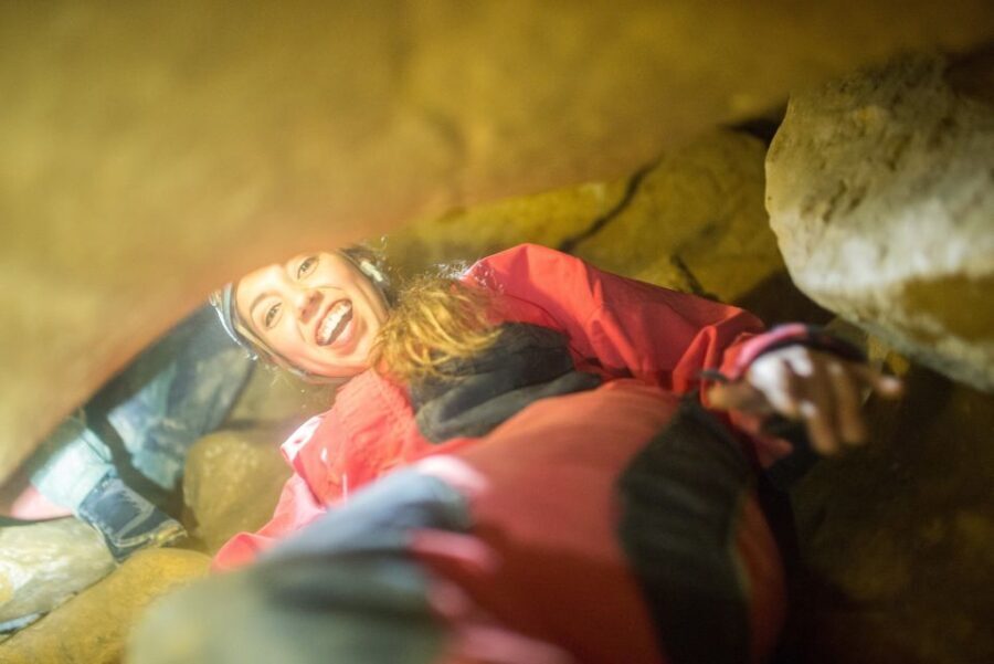 Budapest: Adventure Caving Tour with Guide - Detailed Breakdown of the Cave Experience