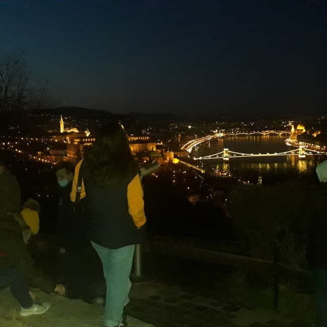 Budapest: Evening Castle Hill Tour with Fishermen's Bastion - Why Choose This Tour?