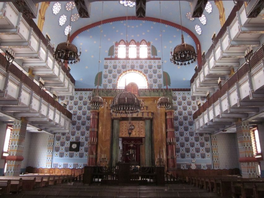 Budapest: Half-Day Small Group Jewish History Tour - A Walk Through Budapest’s Jewish Quarter: What to Expect