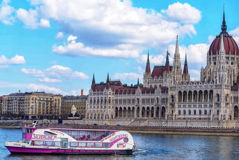 Budapest: Happy Hour Sightseeing Cruise - Practical Details and What to Expect
