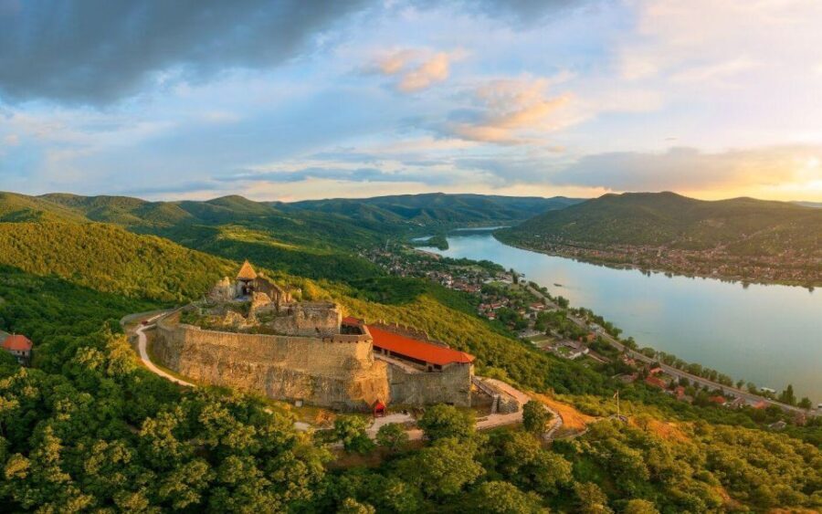 Budapest Hike to Visegrád Castle w or wo Sauna/Danube beach - Why This Tour Offers Great Value