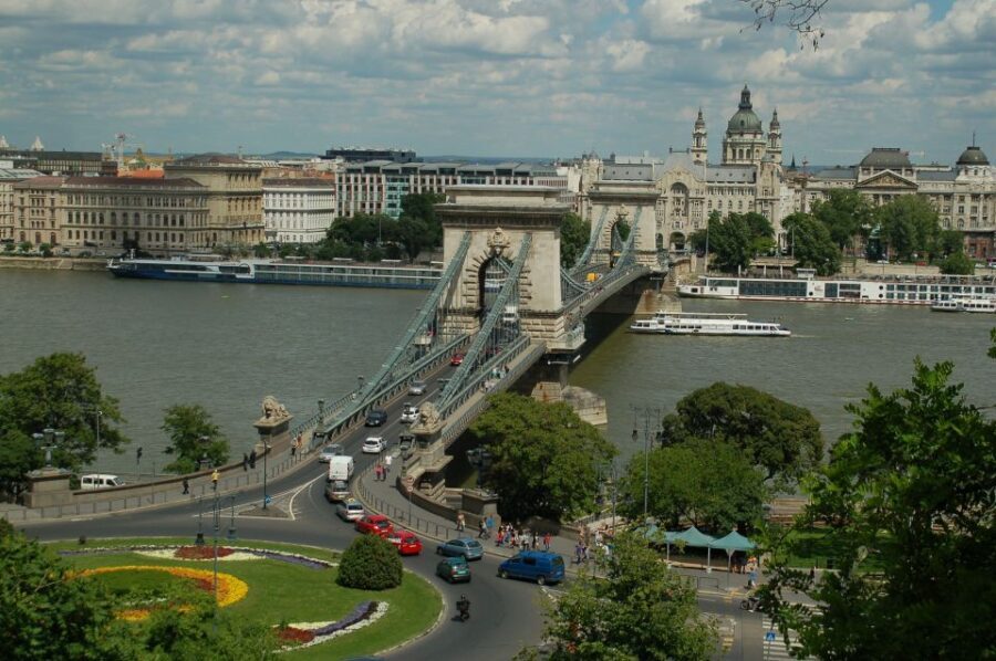 Budapest: Private 3-hour Guided City Tour by Bus - What to Expect from Your Budapest Private Tour
