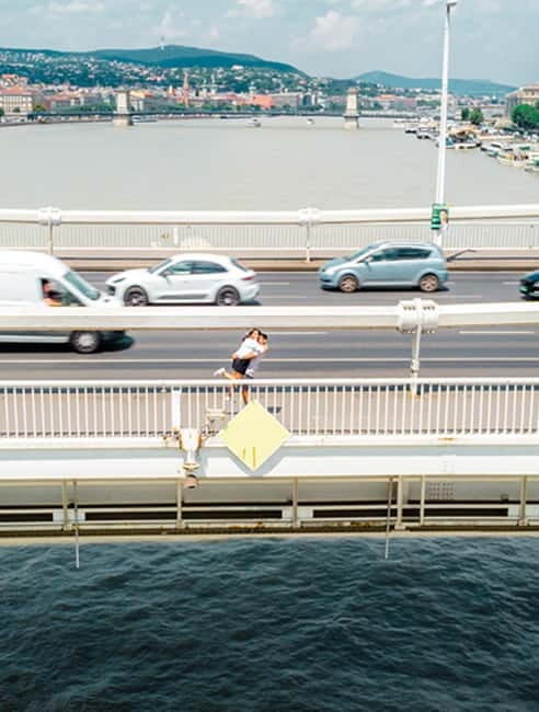 Budapest: Private Drone Photo Walking Tour with Photos - Discovering Budapest from a New Perspective