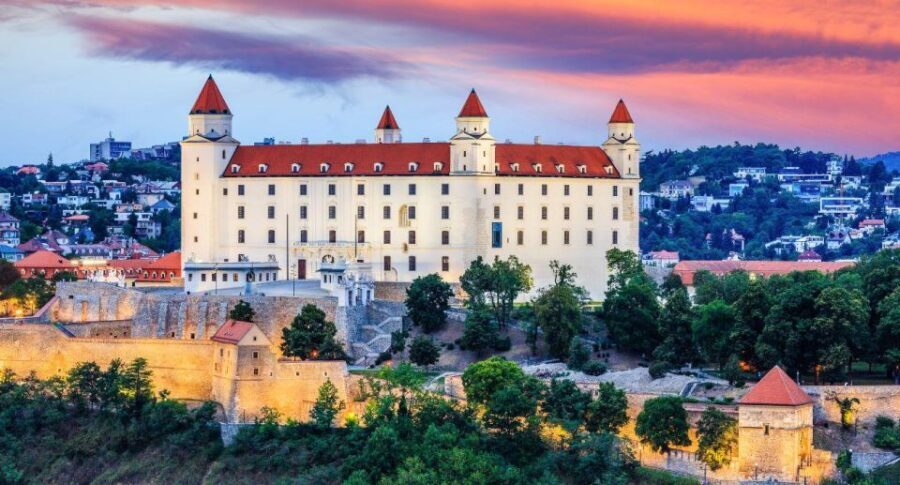 Budapest: Private Guided Tour to Bratislava - The Free Time and Personal Exploration