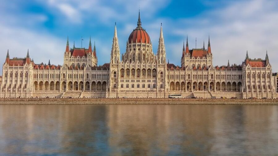 Budapest: Private Half Day Sightseeing Ride with Local - In-Depth Look at the Tour Experience