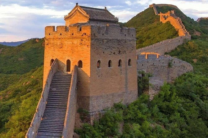 Bus tour to Jinshanling Great Wall - Why This Tour Offers Great Value