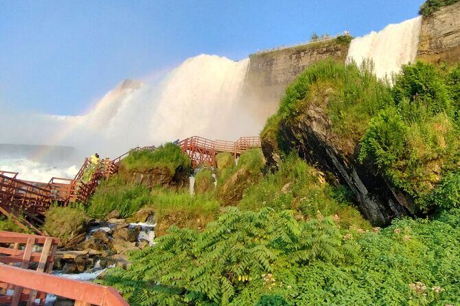Canada/USA Incredible Wonder Tour of both sides of Niagara Falls - Practical Details and What You Should Know