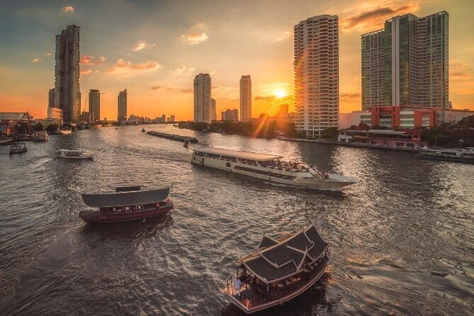 Chao Phraya Princess Dinner Cruise - The Scenic Cruise: Waterway Wonders