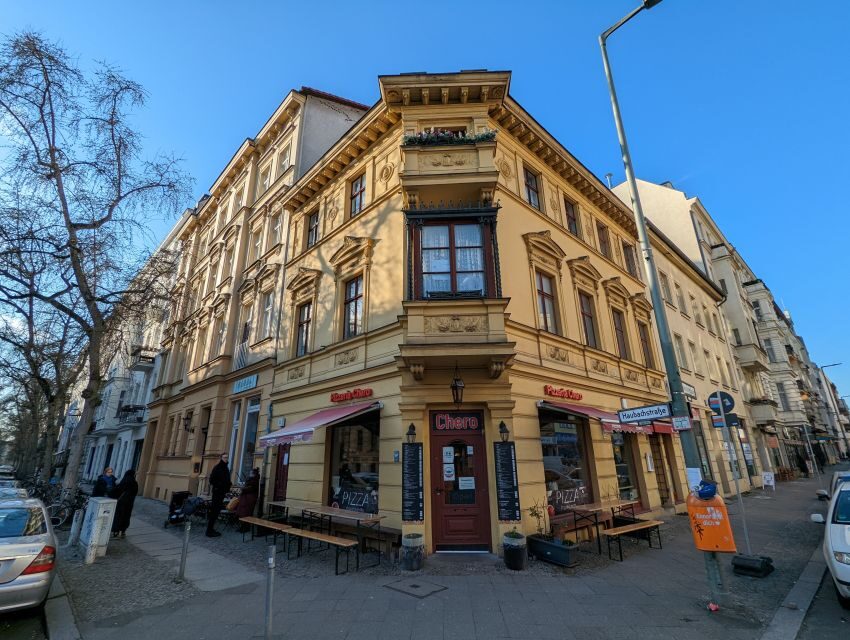 Charlottenburg: 2-Hour City Walking Tour - The Value of a Guided Tour in Charlottenburg