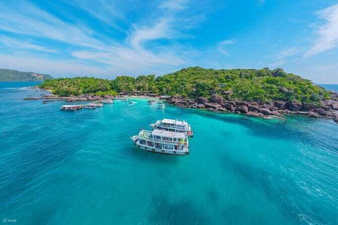 Charm Phu Quoc 3 Island Tour by Boat and Cable Car - What Travelers Can Expect