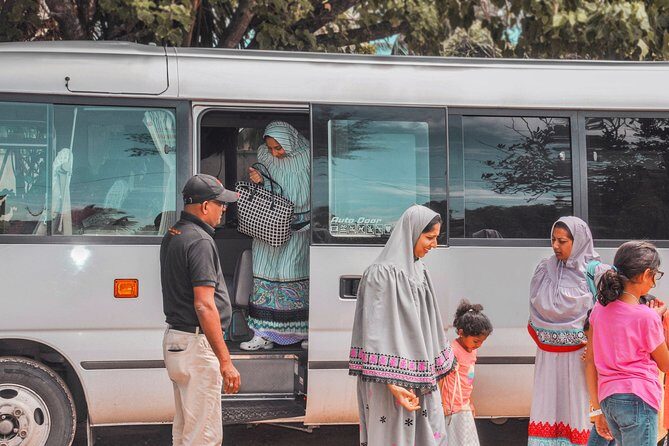Chauffeur Driven Bus (Standard) Rental - What’s Included and What’s Not