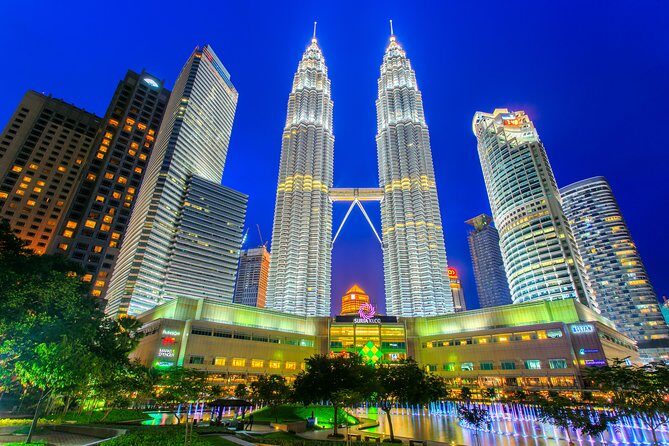 Chauffeur: Kuala Lumpur to Johor Bahru Transfer [Van] - Why Choose This Tour?