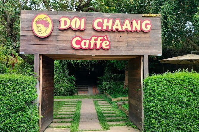 Chiang Mai Chiang Rai Temples Tour with Premium Transfer - Who Will Enjoy This Tour?