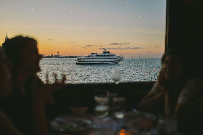 Chicago Fireworks Premier Dinner Cruise on Lake Michigan - What Reviewers Say