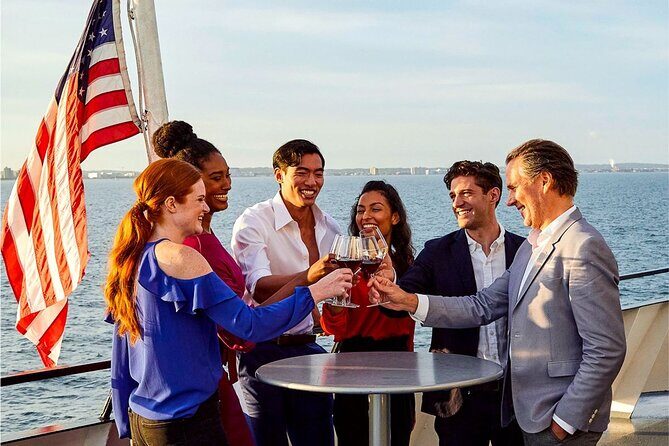 Chicago Fireworks Premier Plus Dinner Cruise on the Chicago River - The Sum Up