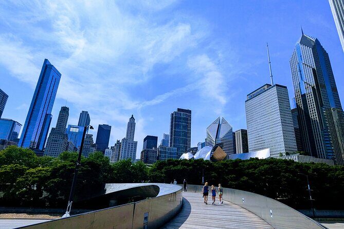 Chicago Loop and Millennium Park Scavenger Hunt Walking Tour - Experience Quality and User Feedback