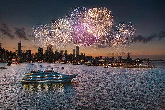 Chicago New Year's Eve Buffet Dinner Cruise on Lake Michigan - What You Can Expect from the Itinerary