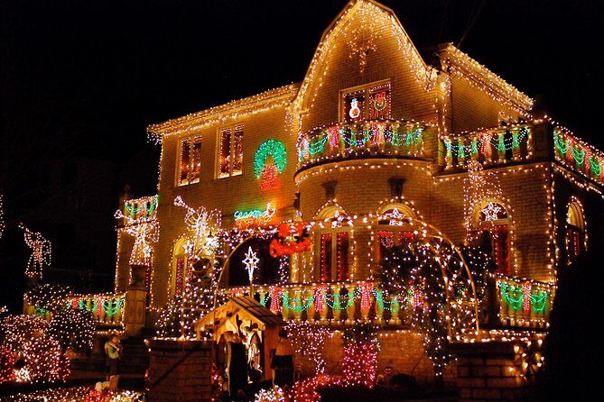 Christmas Lights Tour - What’s Included and What’s Not