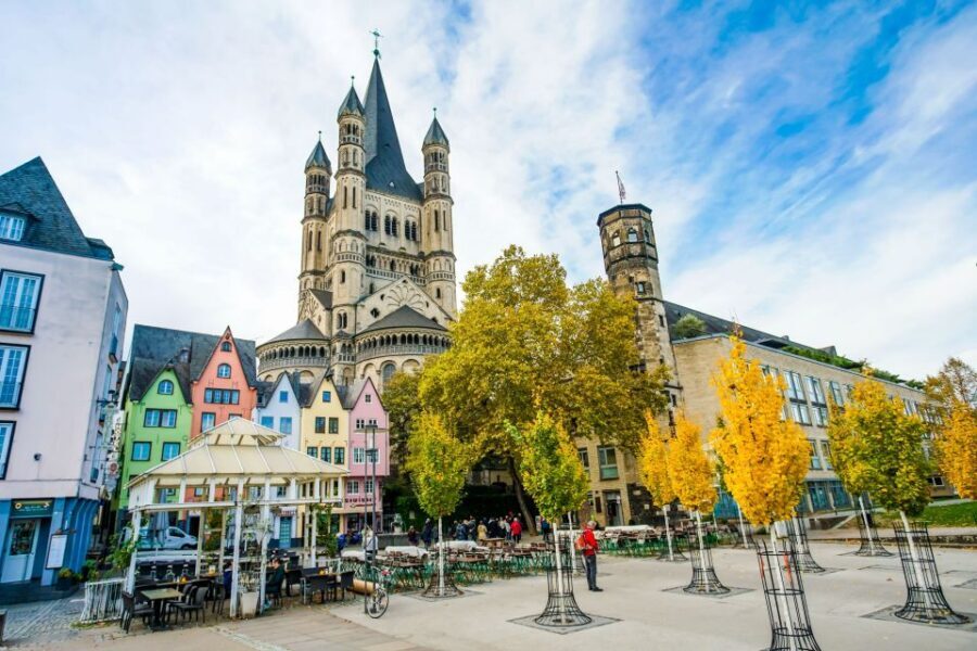 Cologne: Old Town Highlights Private Walking Tour - Expanding Your Experience: 3-Hour Tour