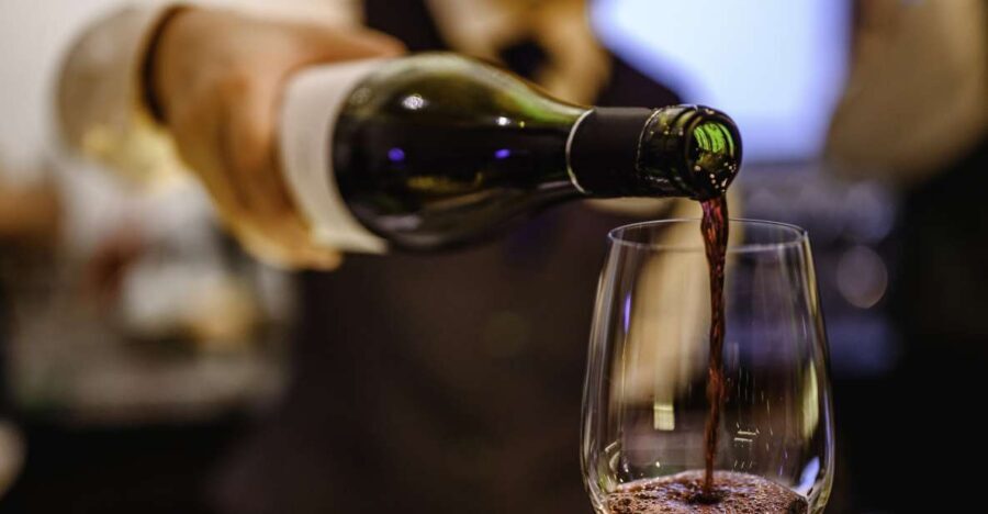 Cologne Wine Tasting Private Tour with Wine Expert - The Itinerary: What to Expect