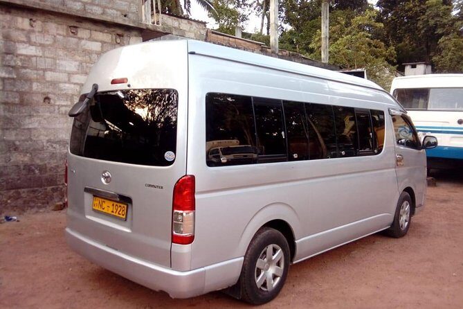 Colombo Airport Arrival Transfers From Colombo Airport to Hikkaduwa - Galle - How the Service Handles Logistics and Customer Care