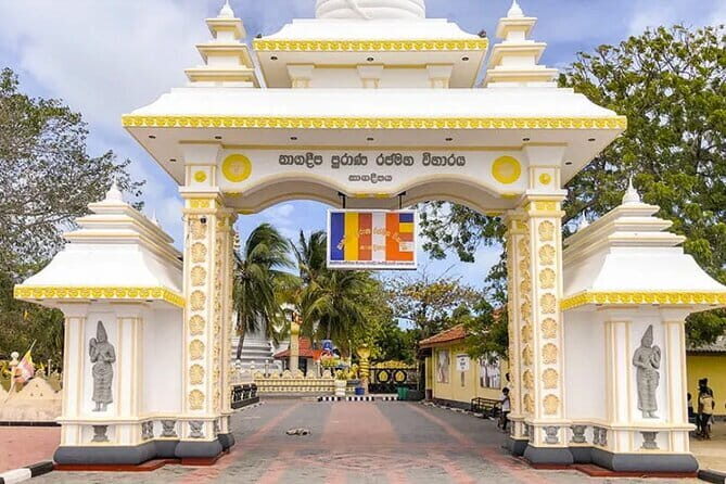 Colombo to Jaffna Private Budget Transfer - Who is this tour best suited for?